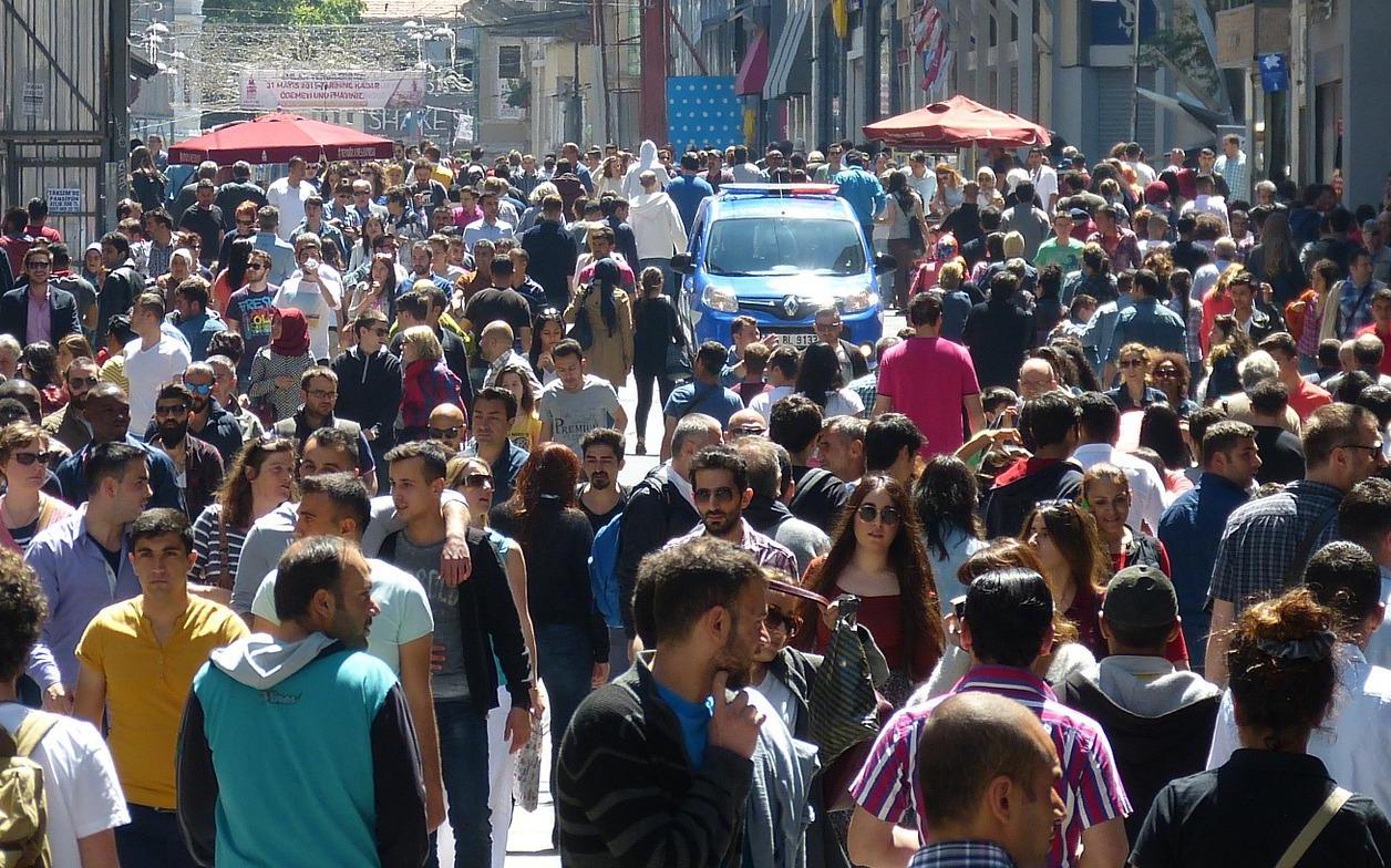 Growing populations increase the risk of pandemics - The Overpopulation ...